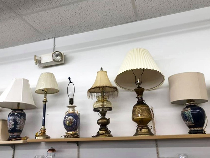 Lamp lovers, illuminate your life! These vintage beauties range from elegant to eclectic, ready to brighten someone's corner.