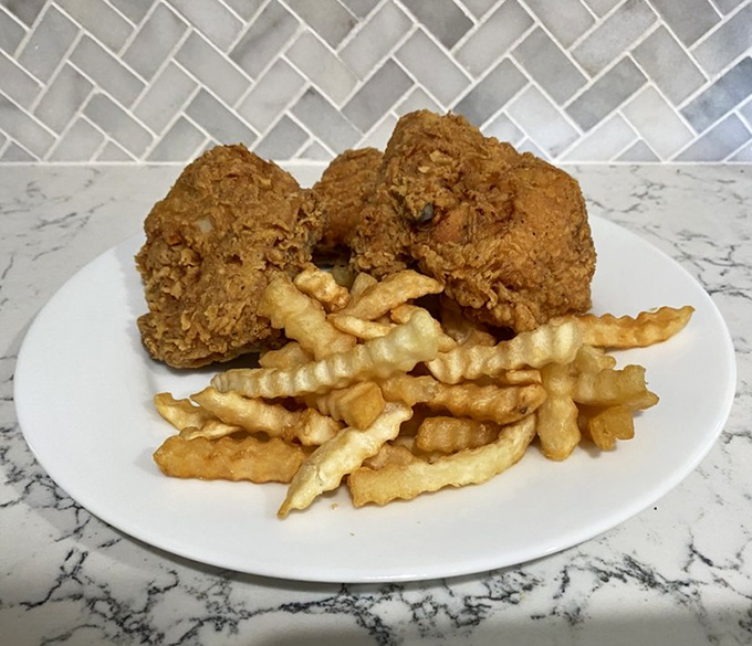 Fried chicken shouldn't be complicated, but it should be perfect. Fast Eddie's delivers that perfection with every golden, juicy piece.