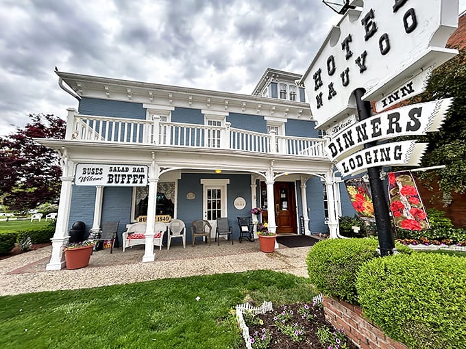 Hotel Nauvoo's Victorian charm and welcoming porch promise the kind of family-style meals that'll have you loosening your belt and asking for seconds.