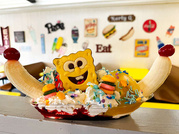The banana split arrives like a dessert parade, complete with everything you loved as a kid plus a few surprises for good measure.