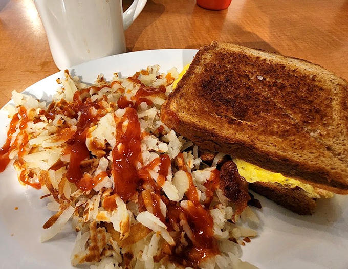 Breakfast plates like this are why the all-day breakfast movement is one of humanity's greatest achievements.