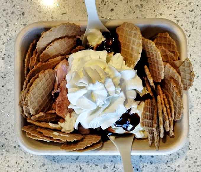 Ice cream nachos: the dessert innovation we didn't know we needed but now can't live without. Crispy waffle pieces meet creamy scoops in perfect harmony.