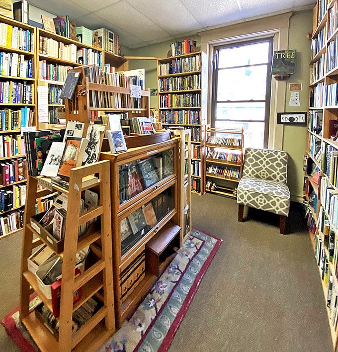 The bookstore's version of a speed-dating corner, where you can spend five minutes deciding if you and that novel are compatible.