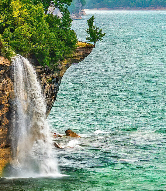 70 foot michigan waterfall ftr