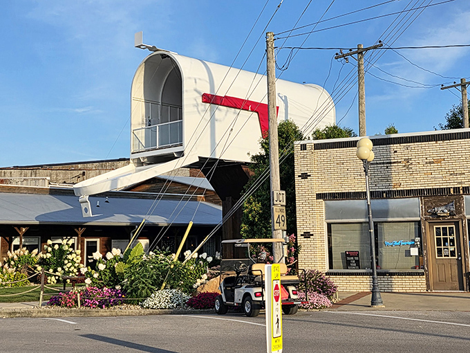You've got mail&mdash;supersized! Casey's enormous mailbox lets visitors climb inside and peek through the mail slot for a postal perspective.