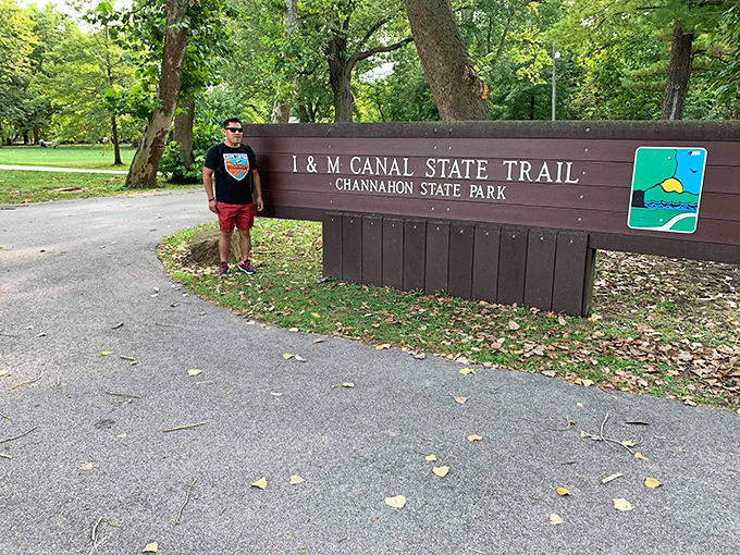 The I&M Canal State Trail welcomes explorers of all ages, where history lessons come alive with every step along the path.