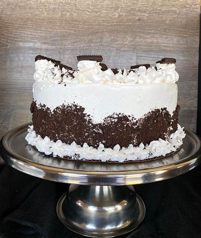 The Milk & Cookies cake doesn't just celebrate occasions &ndash; it creates them, with layers of Oreo crumble telling stories of sweetness and light.