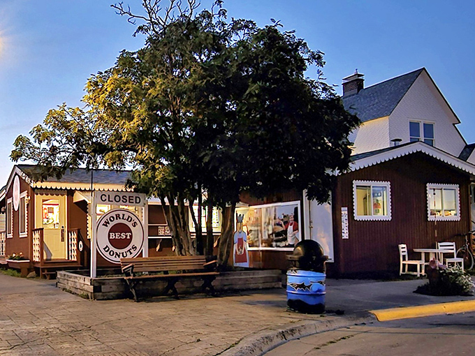 World's Best Donuts' charming cabin-like building looks like something from a storybook, complete with its bold claim to fame.