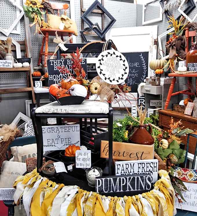 Autumn decor that transforms "Live, Laugh, Love" into something actually charming &ndash; these seasonal treasures bring warmth to any home.