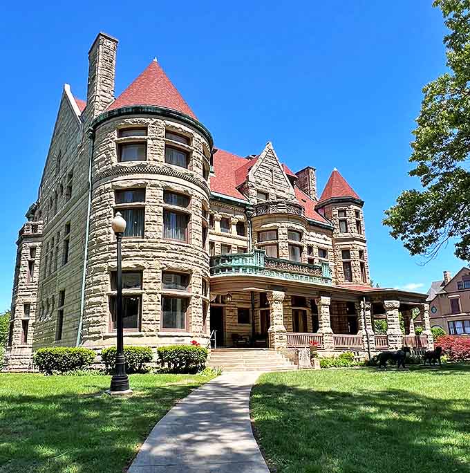 The Quincy Museum's stone facade doesn't just impress – it practically demands you come inside to discover the stories behind this river town.