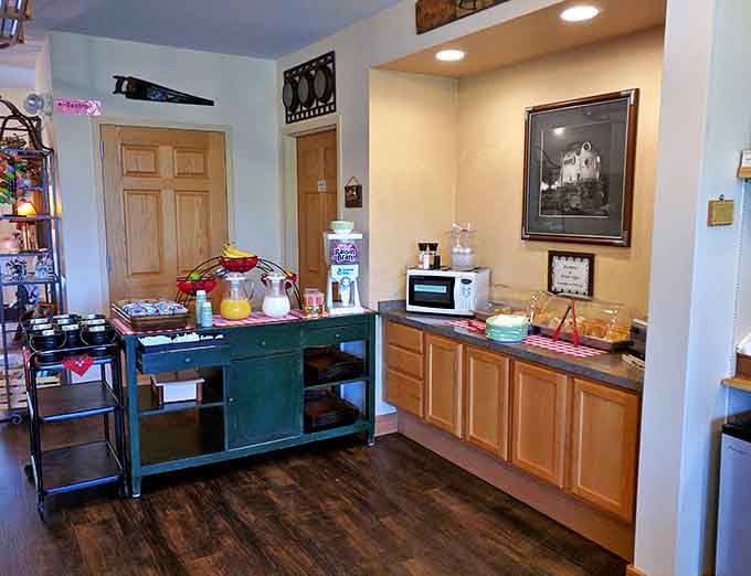 Morning fuel station: where coffee dreams come true and breakfast possibilities await before your North Shore adventures begin.