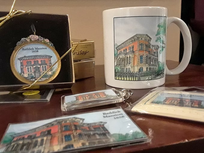 Take home a piece of history without angering the preservation society – Reddick Mansion souvenirs let you remember your time-travel adventure.