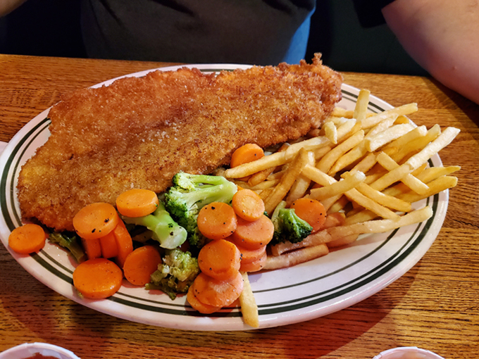 anchor bar & grill 8