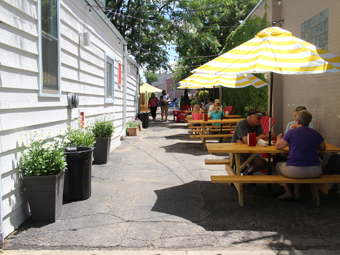 atlas chicken shack 9