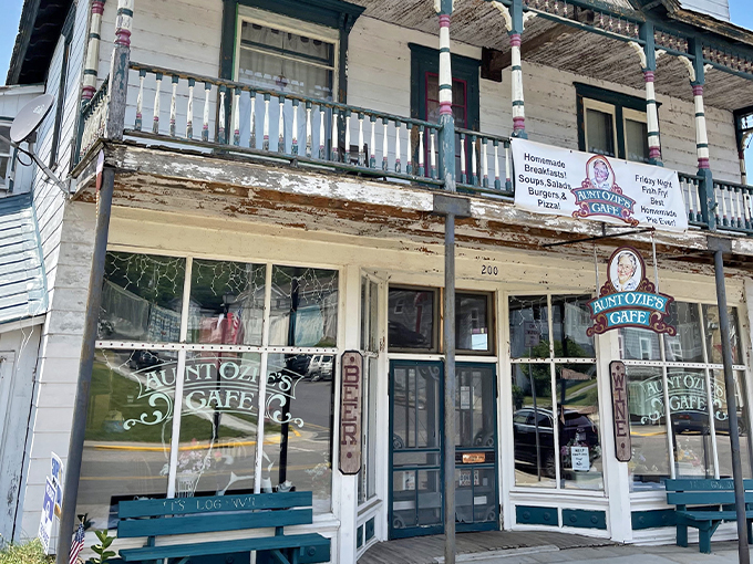 aunt ozie&rsquo;s cafe 1