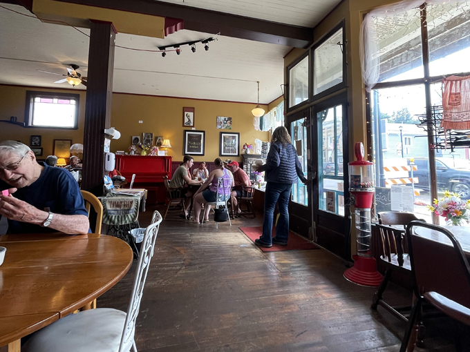 aunt ozie&rsquo;s cafe 8