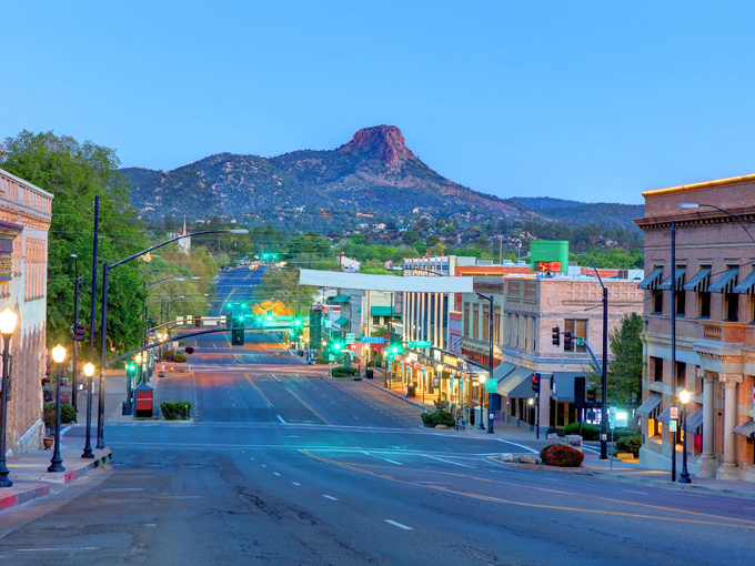 bear & dragon cafe 9