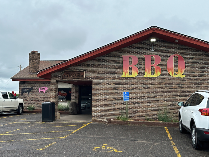 big guy's bbq roadhouse 1