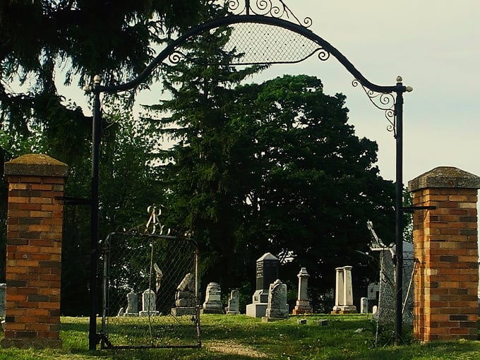 bloods point cemetery 1