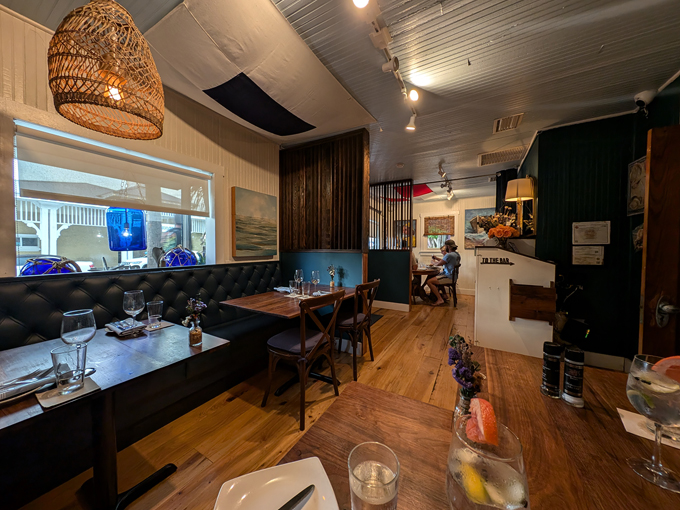 blue marlin seafood restaurant 2