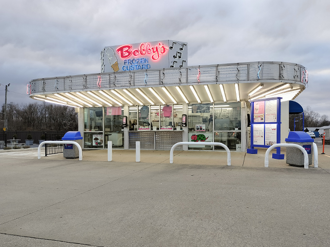 bobby's frozen custard 1