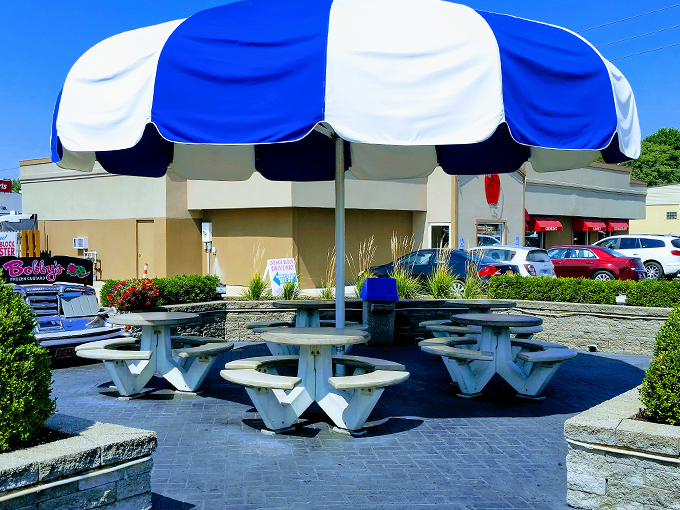 bobby's frozen custard 2