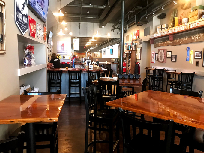 bob's bitchin' bbq 9