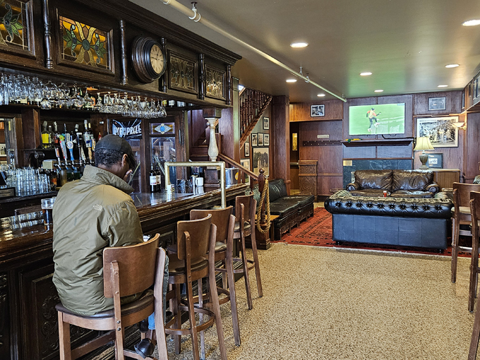 brit's pub rooftop 9