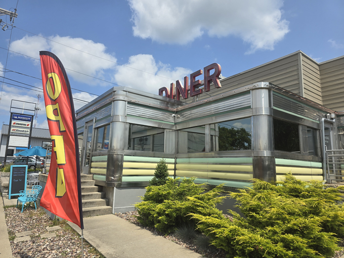 broadway diner (baraboo)