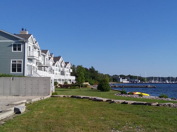 carroll house restaurant 8