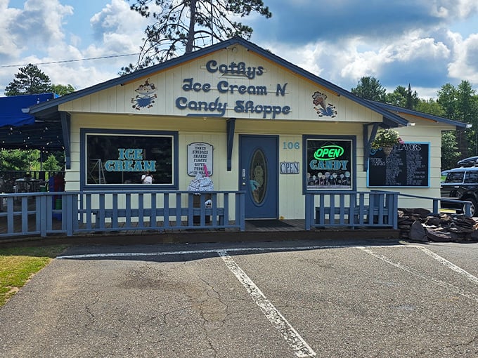 cathy's ice cream n' candy shoppe 1