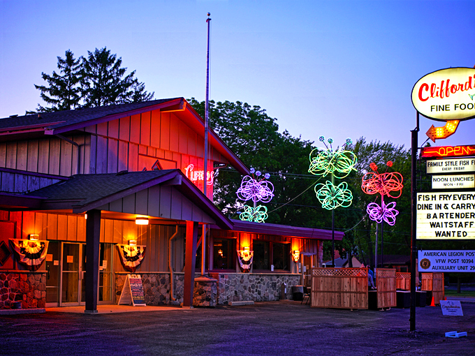 clifford's supper club 1