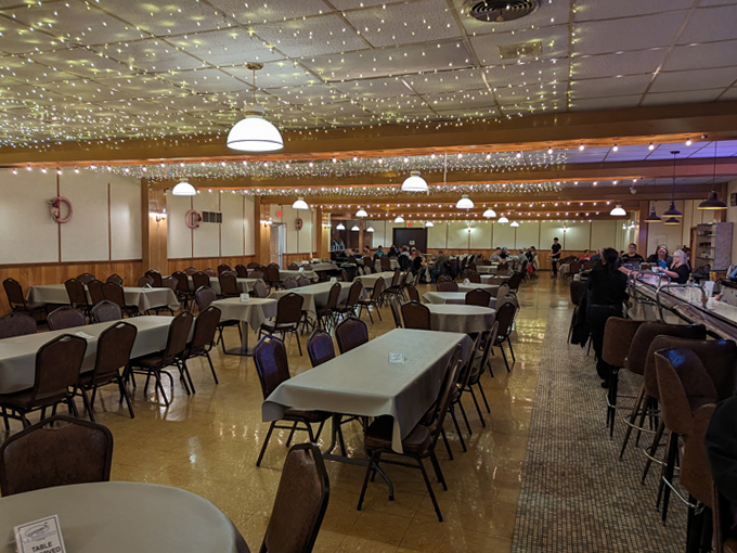 clifford's supper club 6