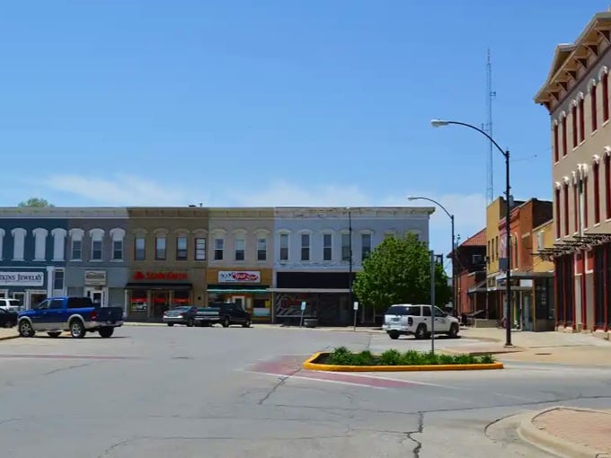 clinton, illinois 2