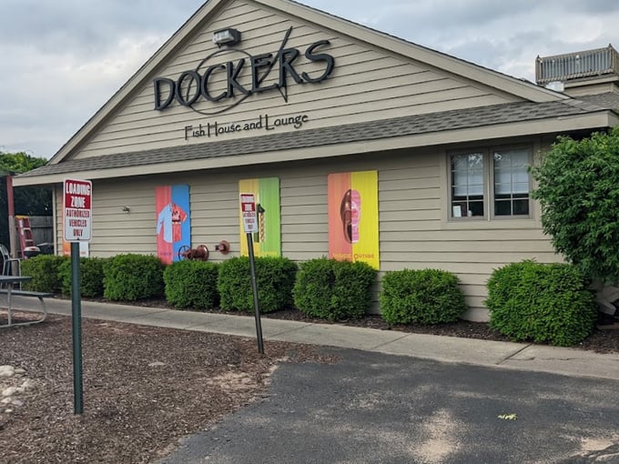 Dockers Fish House 1