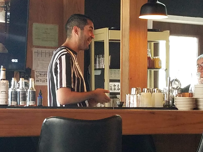 don's tv & repair speakeasy 7