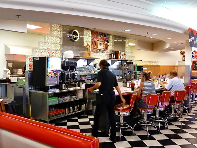 Douglas Avenue Diner 3