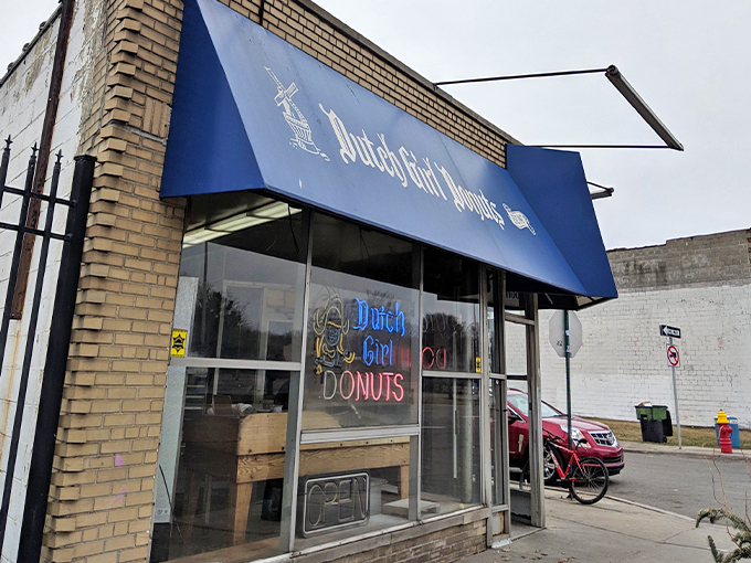 Dutch Girl Donut 1