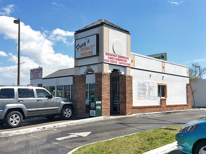 fray's donut house 1