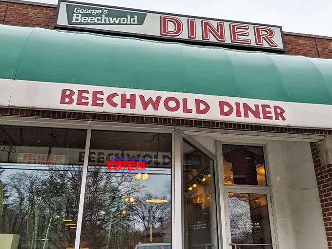 george's beechwold diner 1