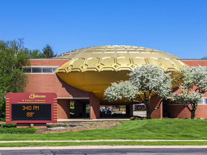 golden rondelle theater 4