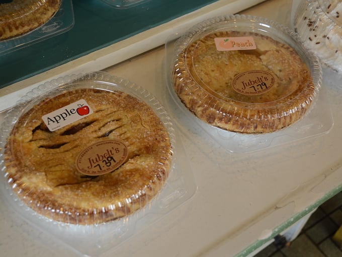 jubelt's bakery & restaurant 7