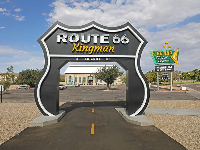 kingman visitor center 1