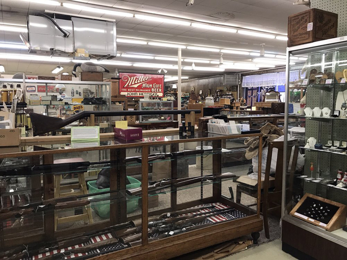 lake geneva antique mall 3