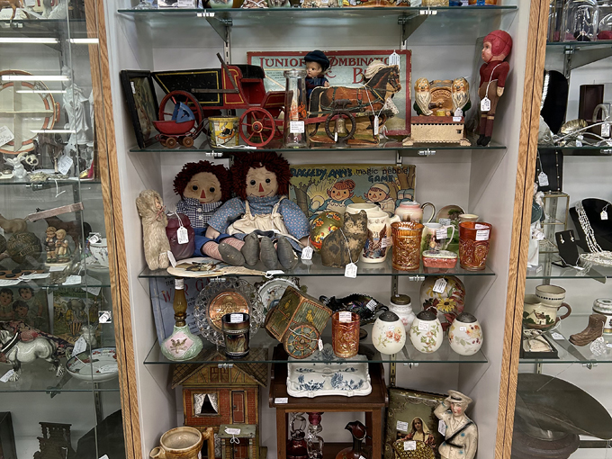 lake geneva antique mall 7