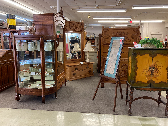 lake geneva antique mall 9