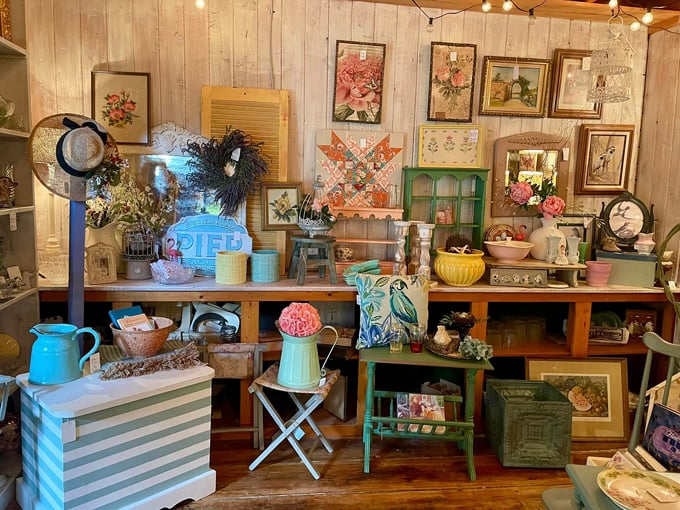 Lamb's Tail Antiques 8