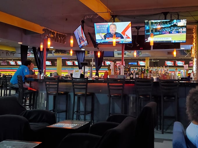 let it roll bowl & entertainment center 6