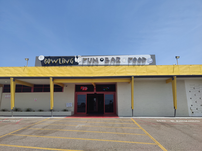 let it roll bowl & entertainment center 8