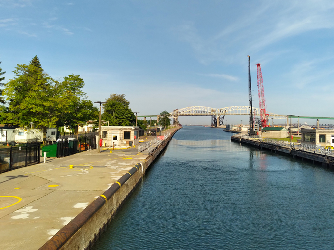 lockview restaurant 8